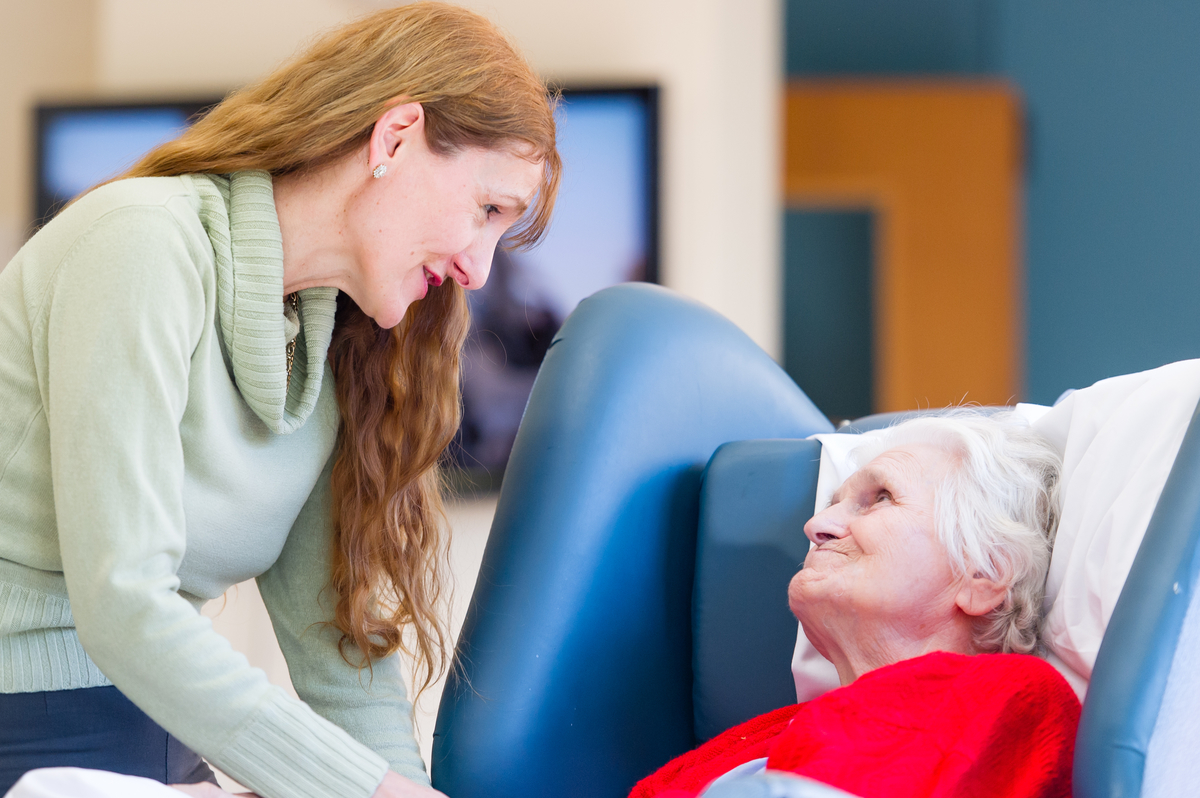 15 Benefits of Volunteering – Twilight Aged Care